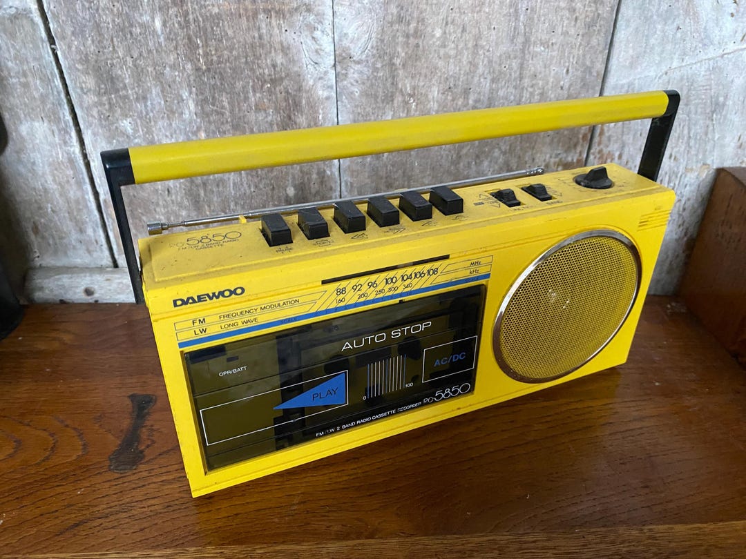 Old DAEWOO RC5850 Portable Cassette Radio Recorder Yellow Vintage #B805 ...