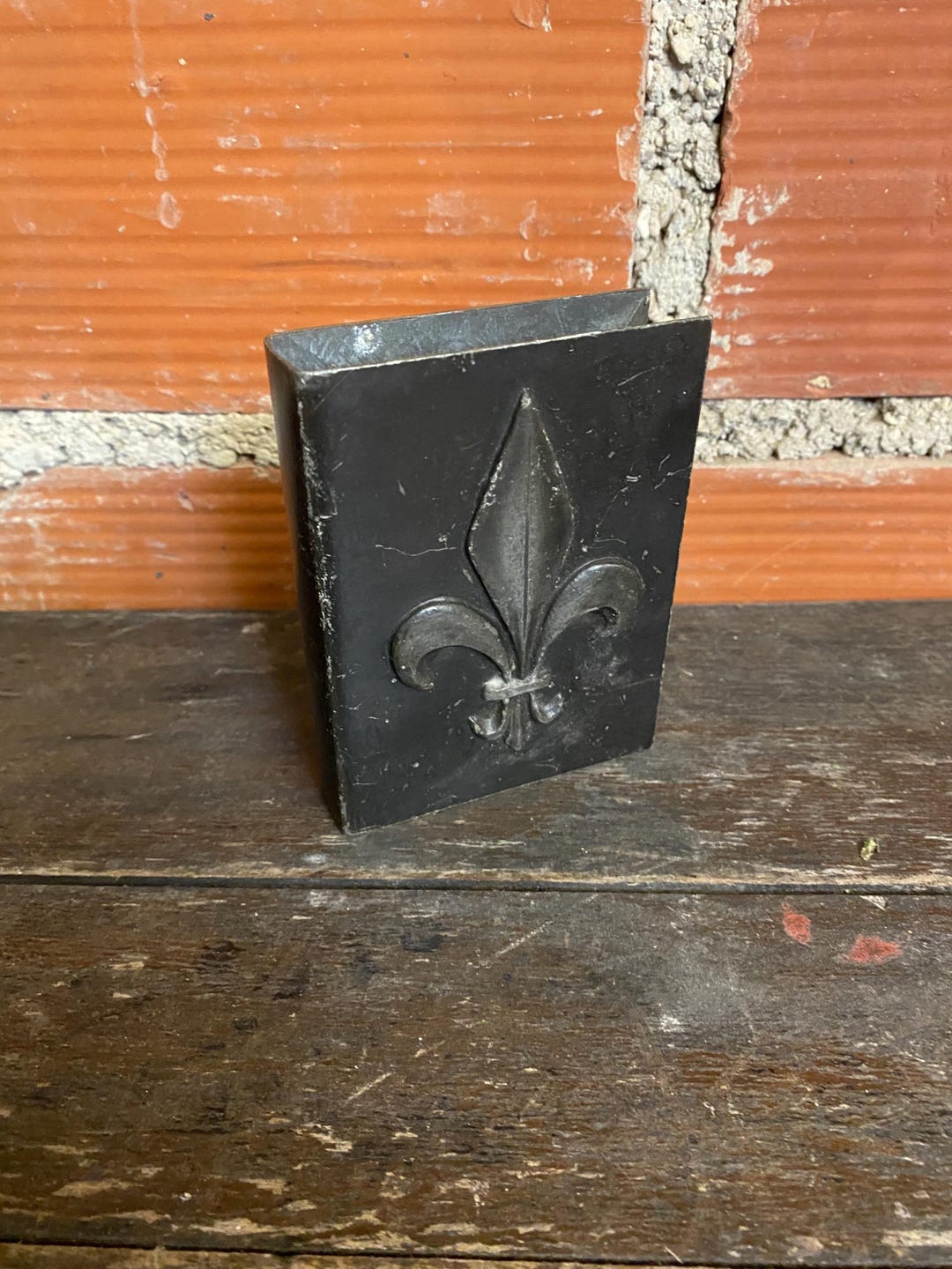 Vintage Metal Matchbox With Fleur-de-lys Decoration #D528 - Etsy