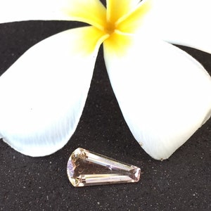 5.26ct Morganite Beryl Kite Cut- Elongated Shield Shape Peach Morganite ...