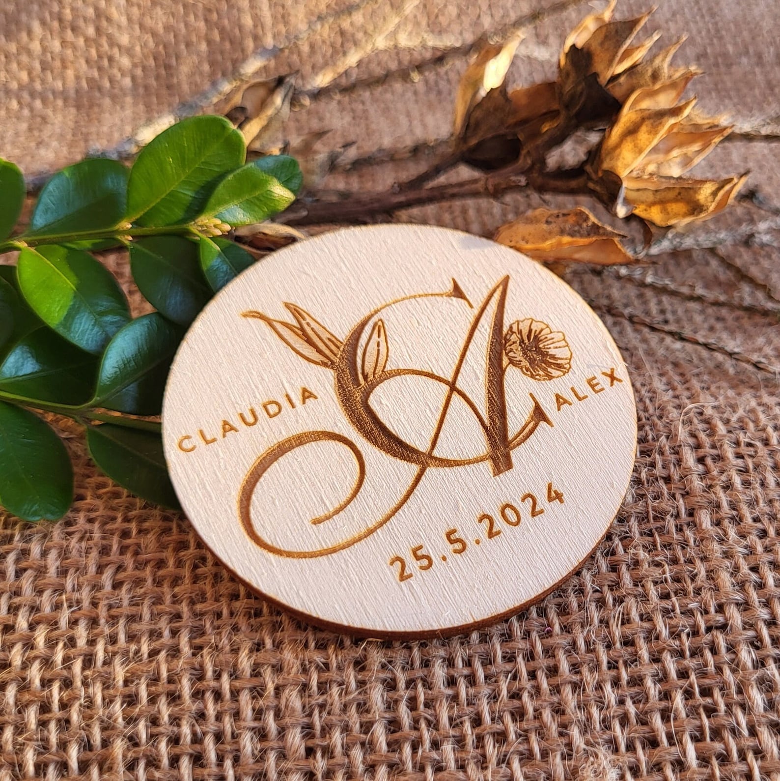 Personalized Wooden Wedding Badge: Engraved Floral Boutonniere - Etsy