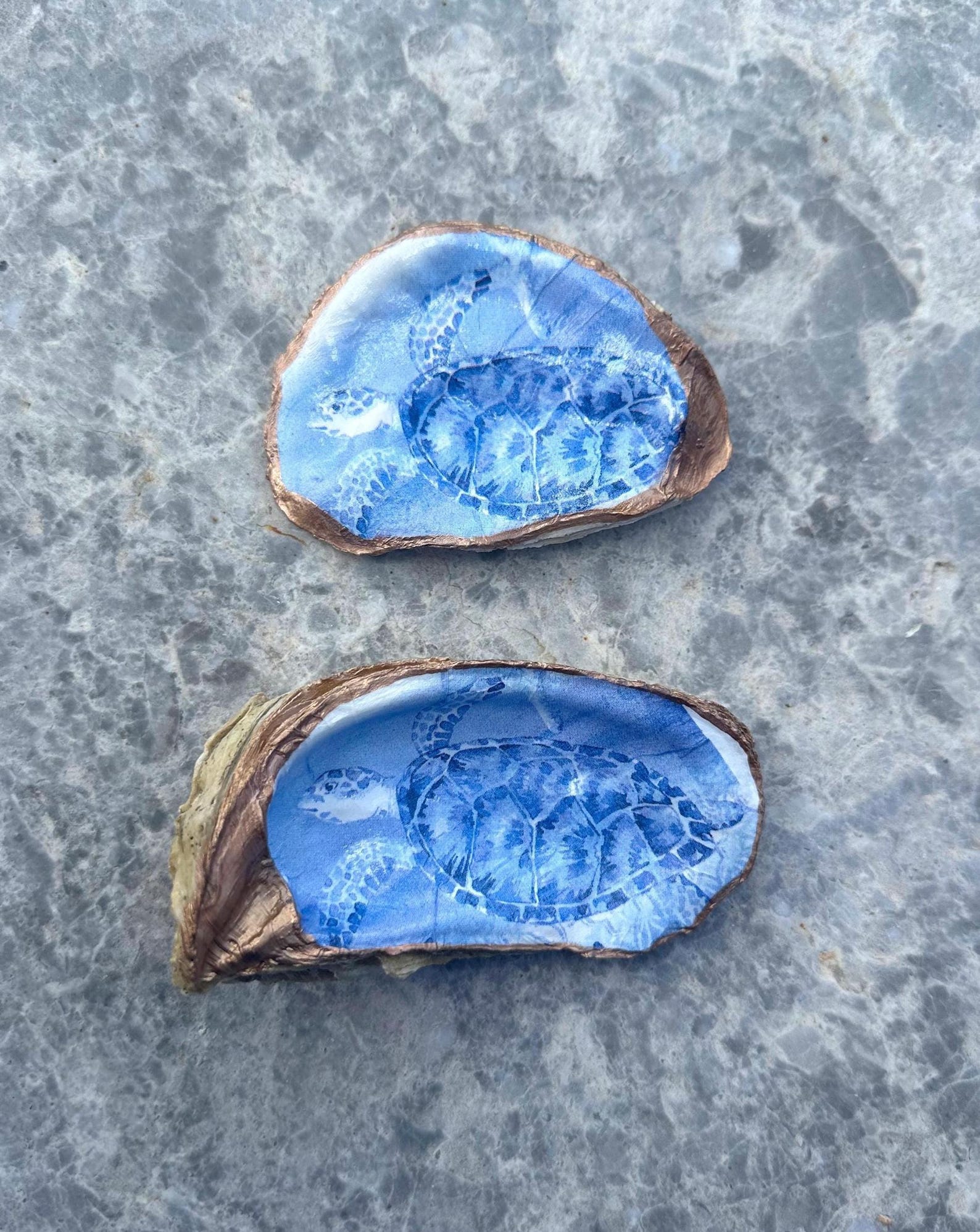 Oyster Shell Ring Dish: Blue Sea Turtle Print With Gold Trim - Etsy