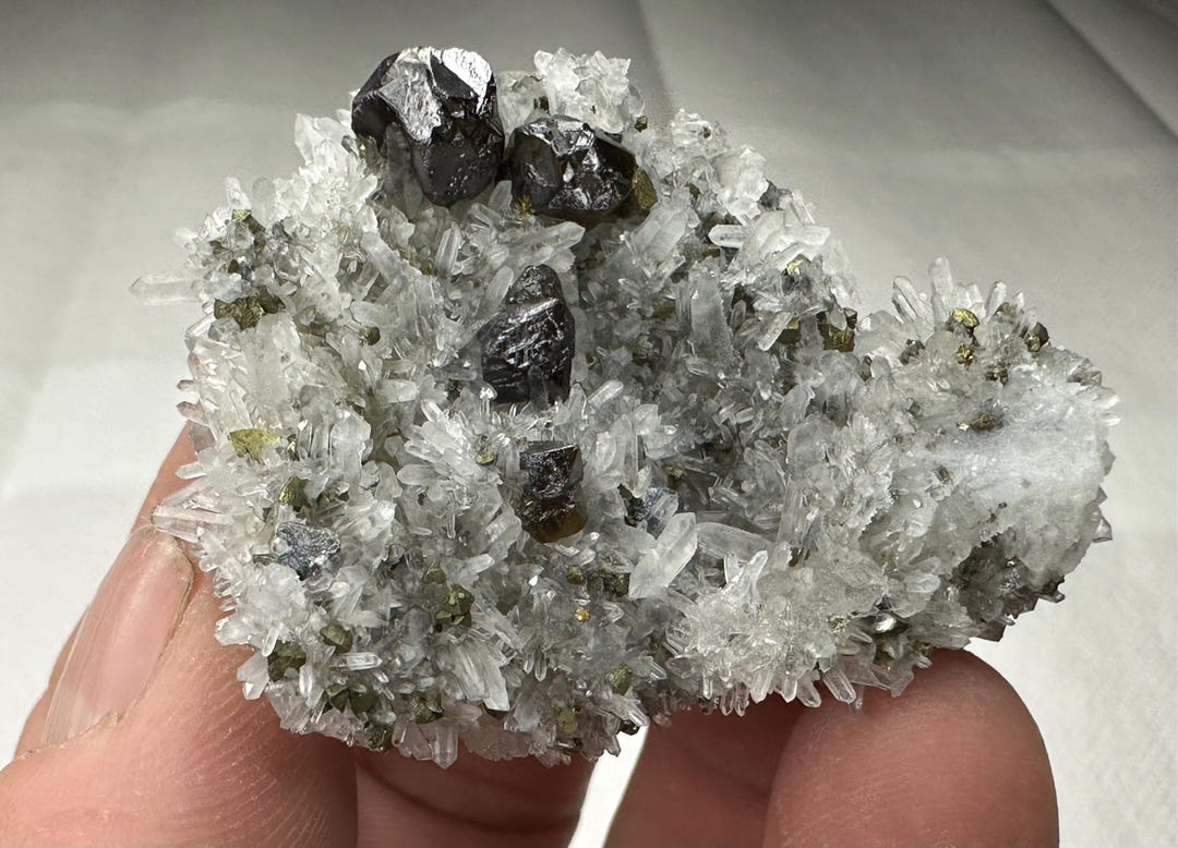 Beautiful Sphalerite With Micro Crystals Chalcopyrite on Quartz, Madan ...