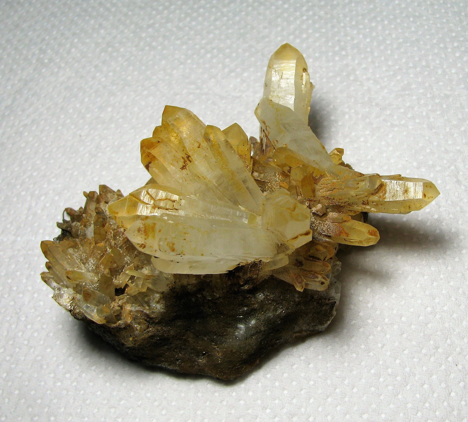 Impressive Quartz With Limonite From the Famous 9th of - Etsy