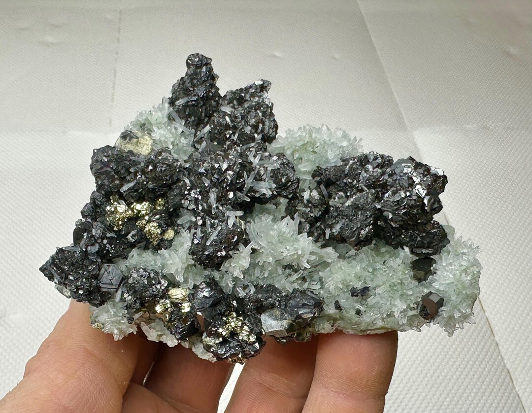 Sphalerite With Quartz and Micro Crystals Pyrite, Madan, Bulgaria ...