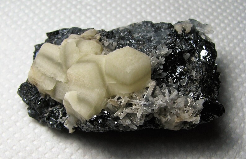 Aesthetic Rare Two Generations Calcite on Sphalerite and Quartz ...