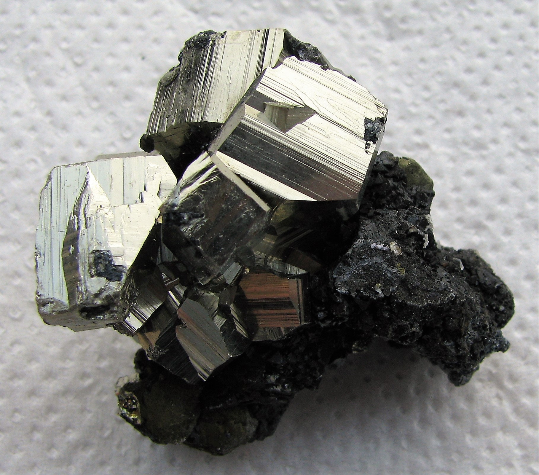 Very Shiny Pyrite Over Sphalerite From the Famous 9th of September Mine ...
