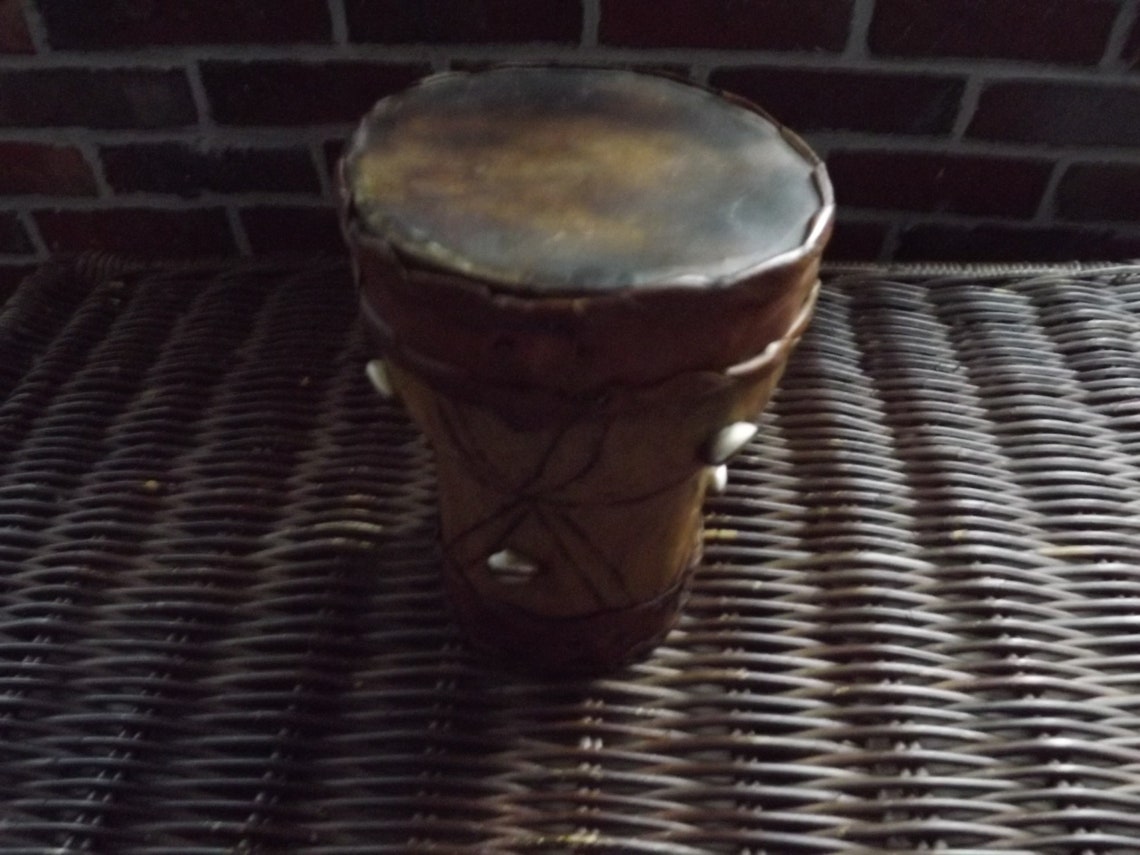 Vintage African Djembe / Tambou Instrumentos decorativos - Etsy España
