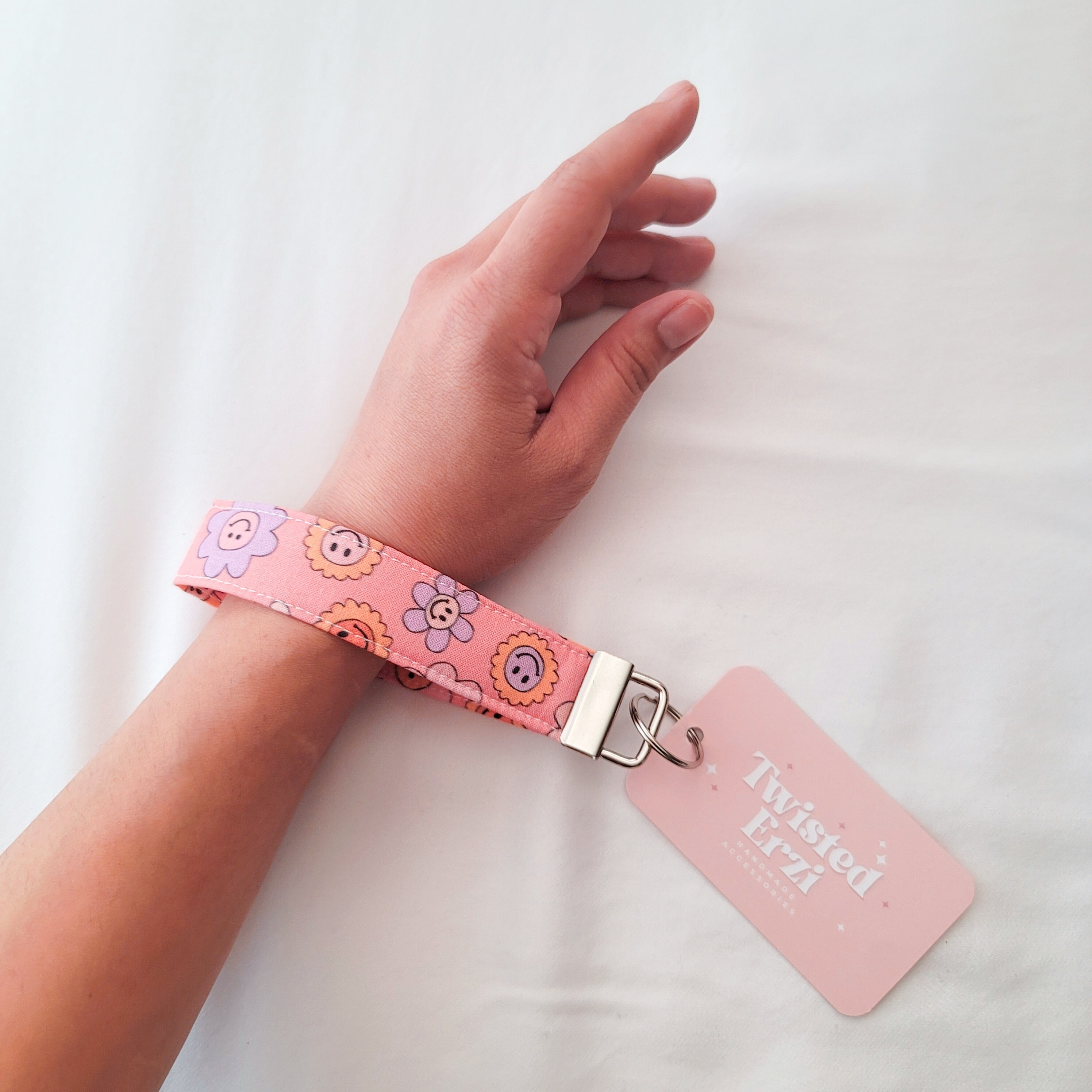 Flower Smiley Face Keychain Wristlet | Lanyard Key Fob Strap - Etsy