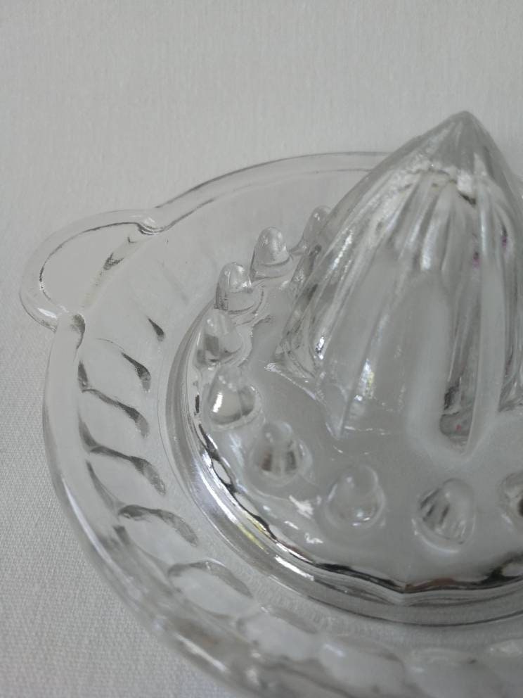 Lemon Press in Vintage Transparent Glass. Juicer. - Etsy