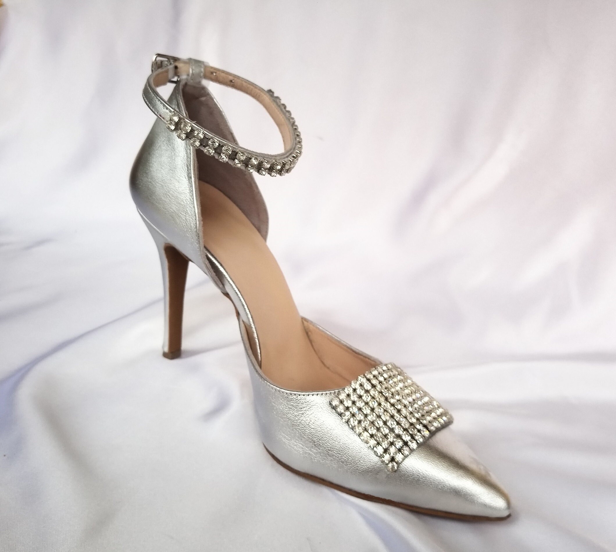 Silver wedding bridal shoes/Handmade pointed leather shoes/ | Etsy
