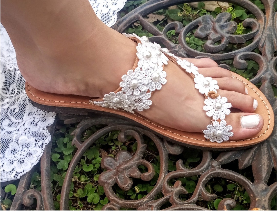 Wedding flats sandals for bride/ bridal lace sandals | Etsy