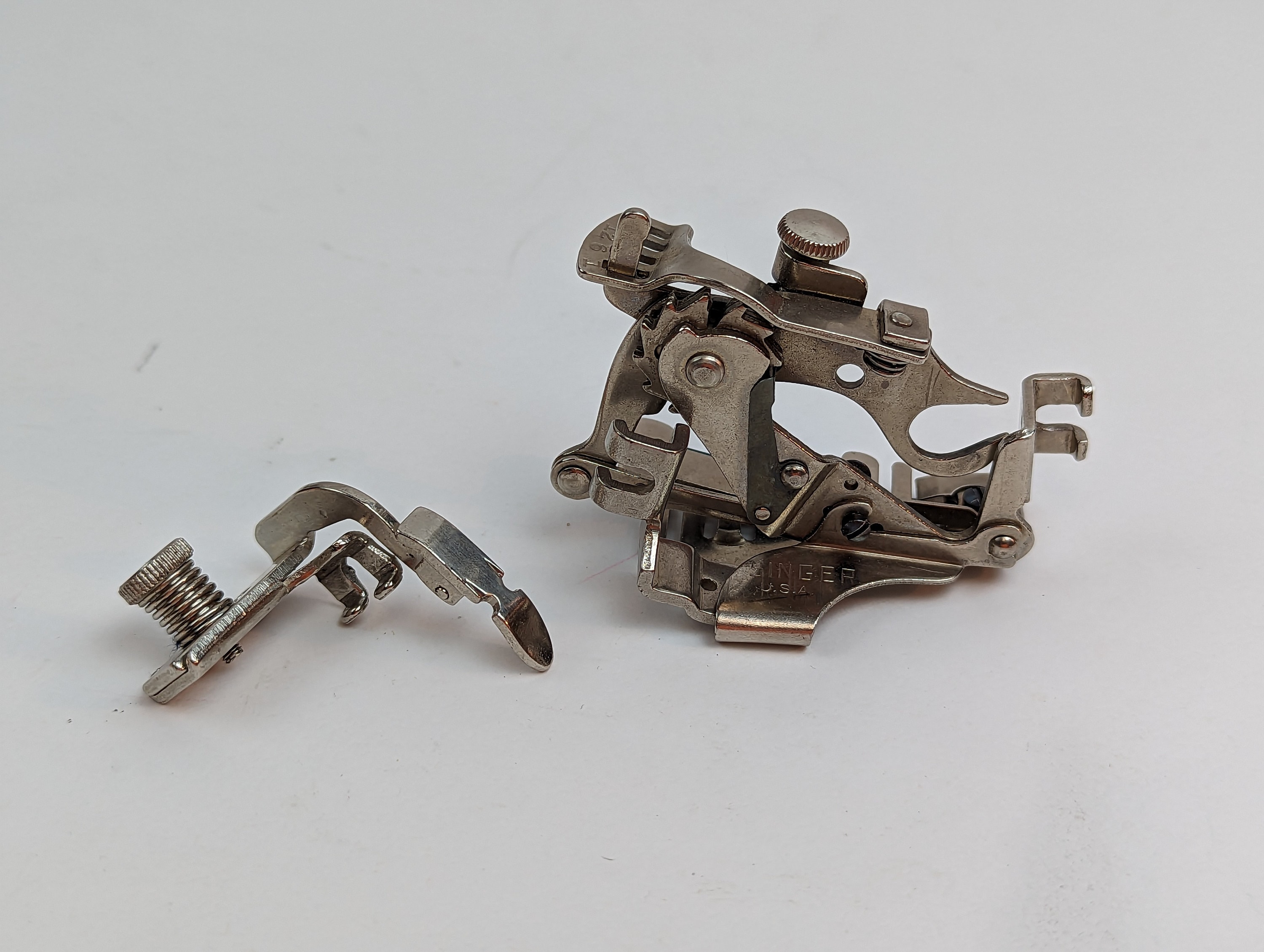 Lot of 2 Sewing Machine Parts/feet 1 Adjustable Ruffler/gathering Foot ...
