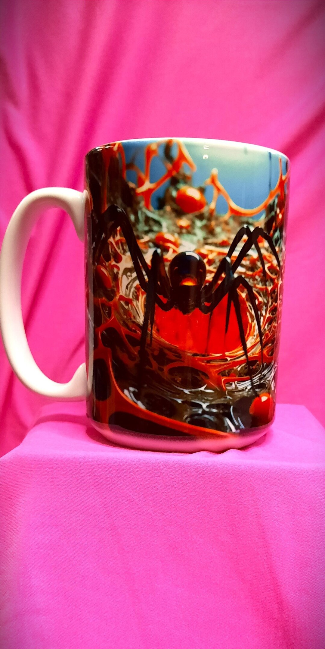 15oz. 3D Creepy, Realistic Spider Coffee Mug. Beautiful, Vibrant ...