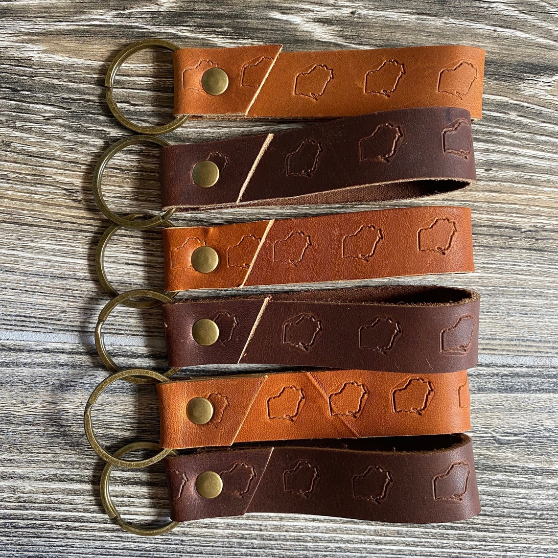 Wisconsin Leather Keychain WI Key Fob Outline Silhouette Key | Etsy