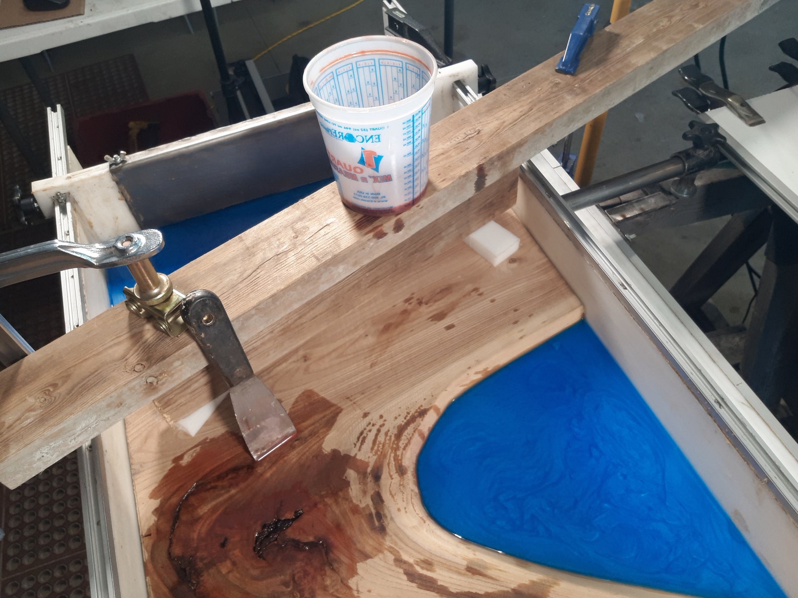 How to Make a DIY Epoxy River Table - Etsy