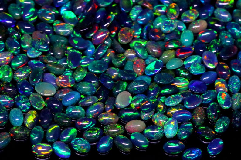 AAA Green Fire Opal Cabochon: 6x4mm Oval Ethiopian Gemstone Opal ...