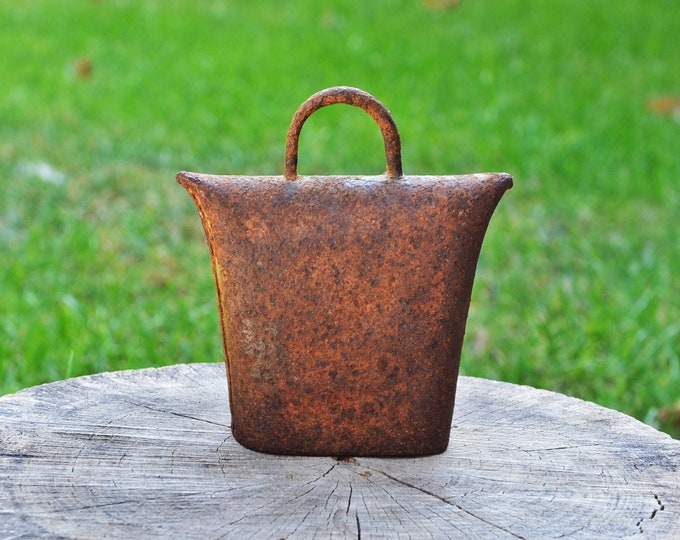 Antique Cow Bell - Large Cattle Bell - Primitive Bell - Hand Hammered ...