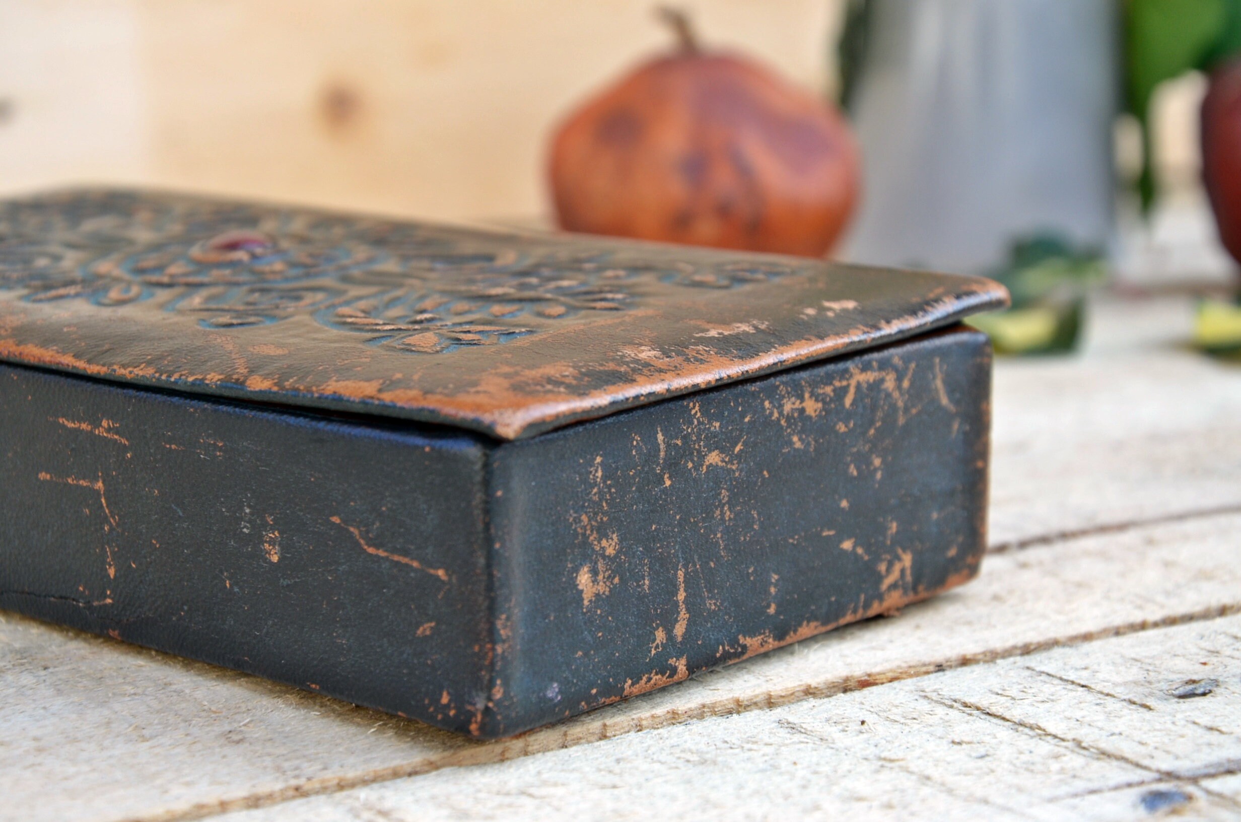 Leather Box Vintage Brown Genuine Leather Box Round Leather - Etsy