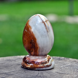 Vintage Alabaster Marble Egg With Stand, Onyx Еgg, Polished Marble Ball ...
