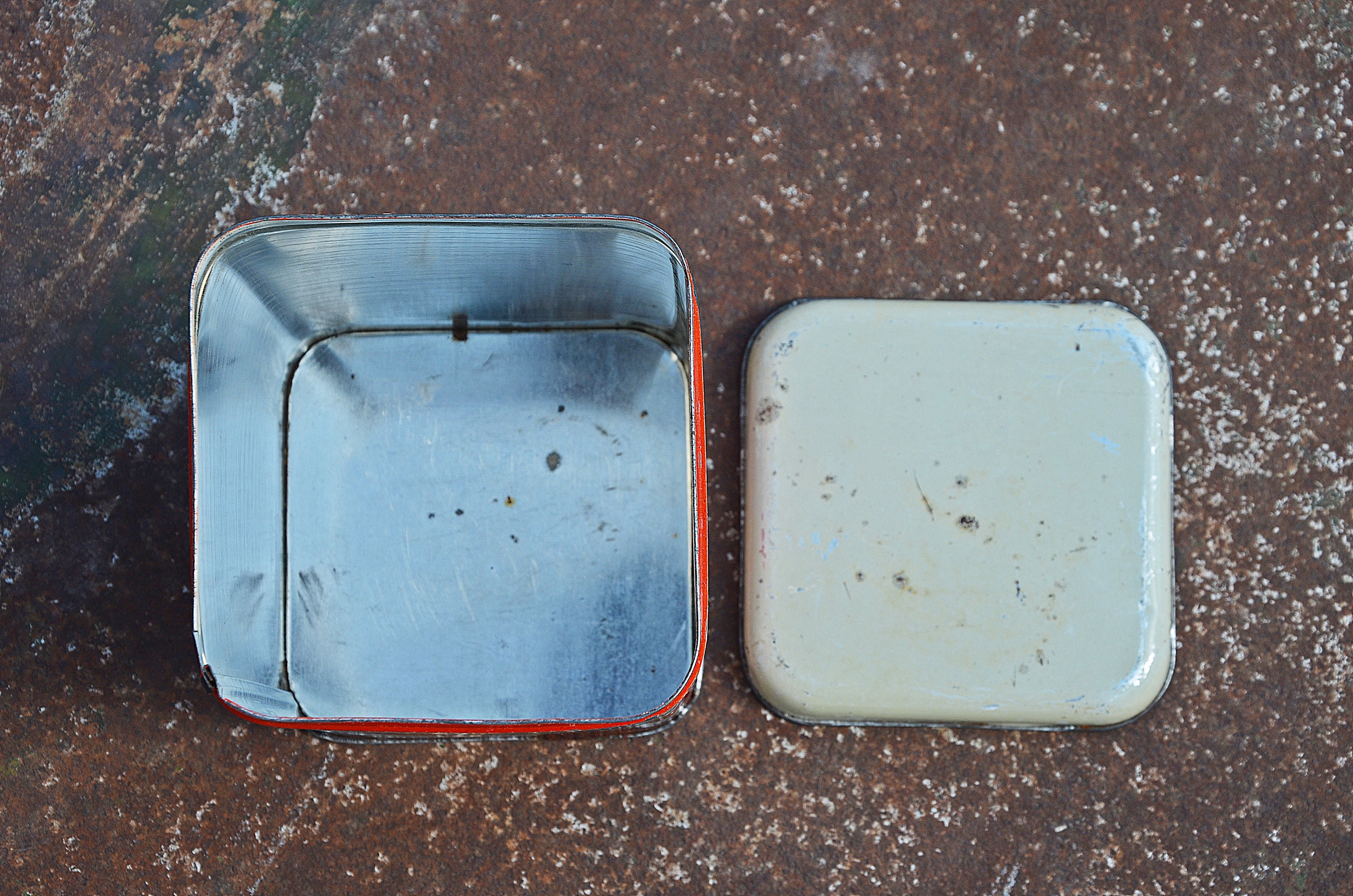 Vintage Kitchen Sugar Tin Box: USSR Home Decor (14x10cm) - Etsy