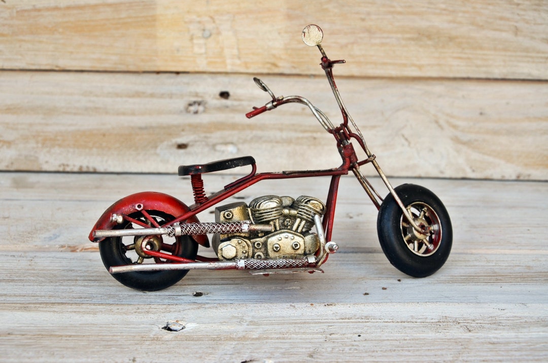 Vintage Handmade Metal Motorcycle, Collectible Toy, Realistic Models ...