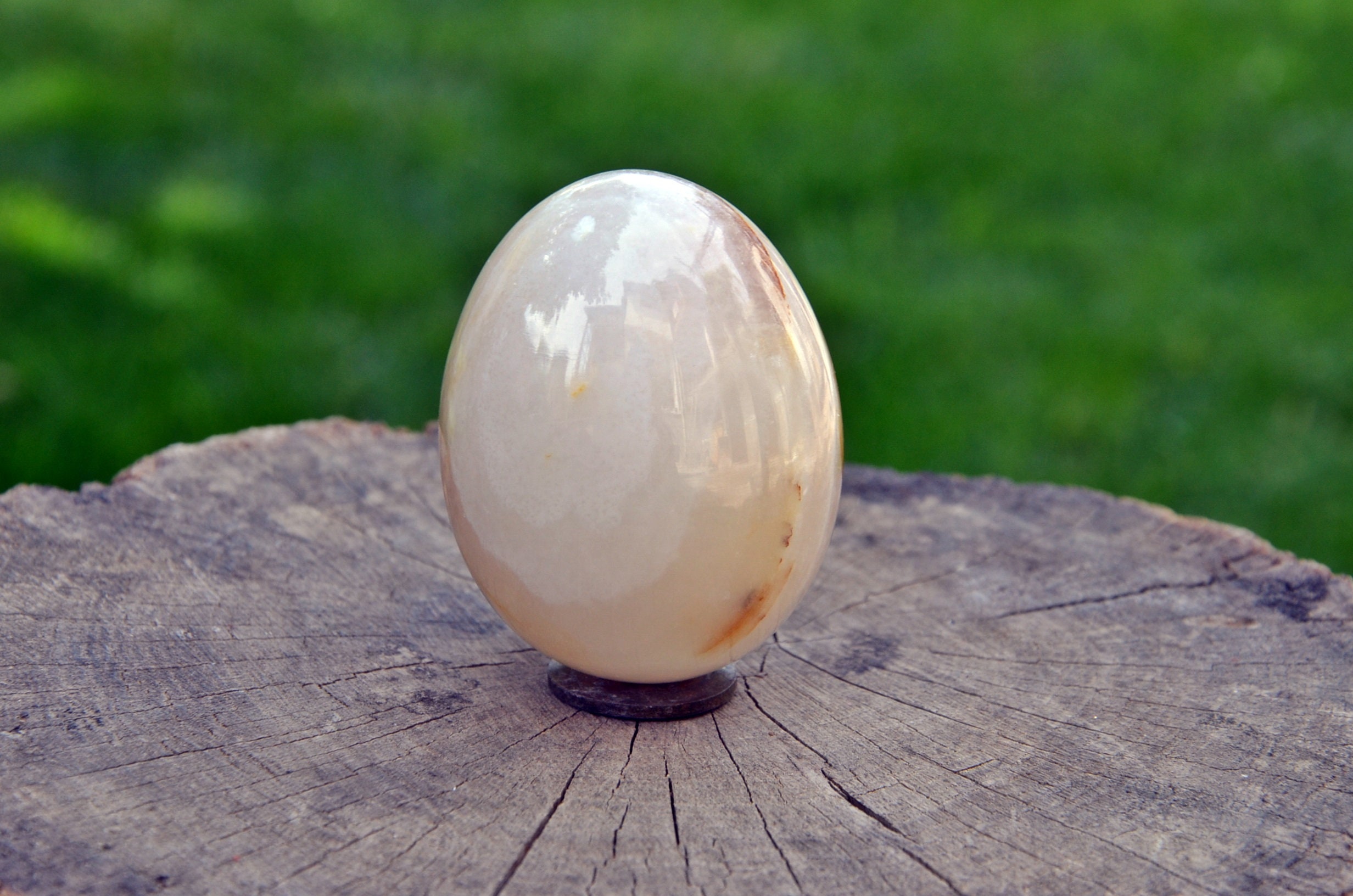 Vintage Alabaster Marble Egg Polished Marble Ball Crystal | Etsy