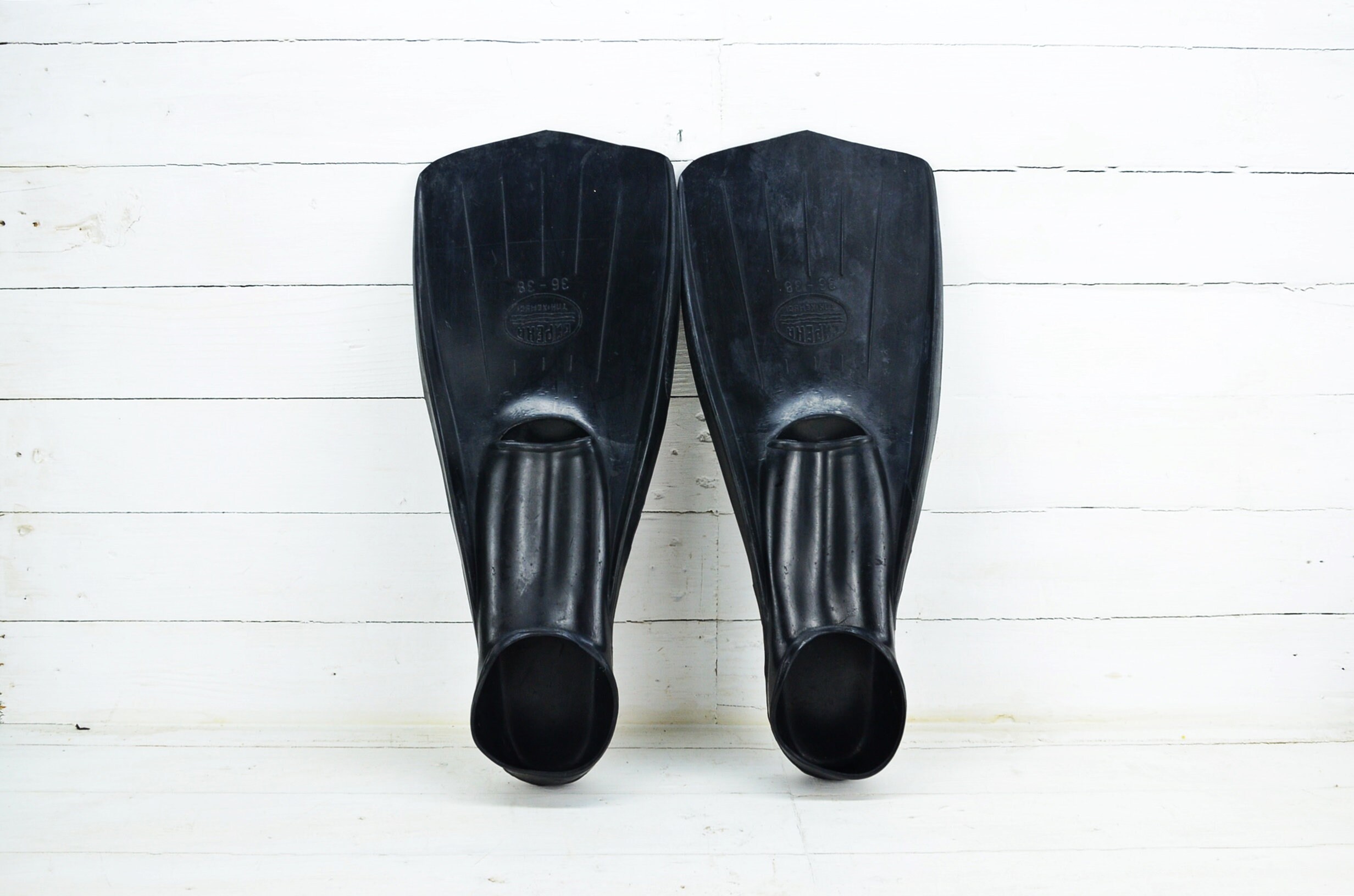 Vintage Sirena Flippers: Black Rubber Swimming Fins, Size 36-38 - Etsy