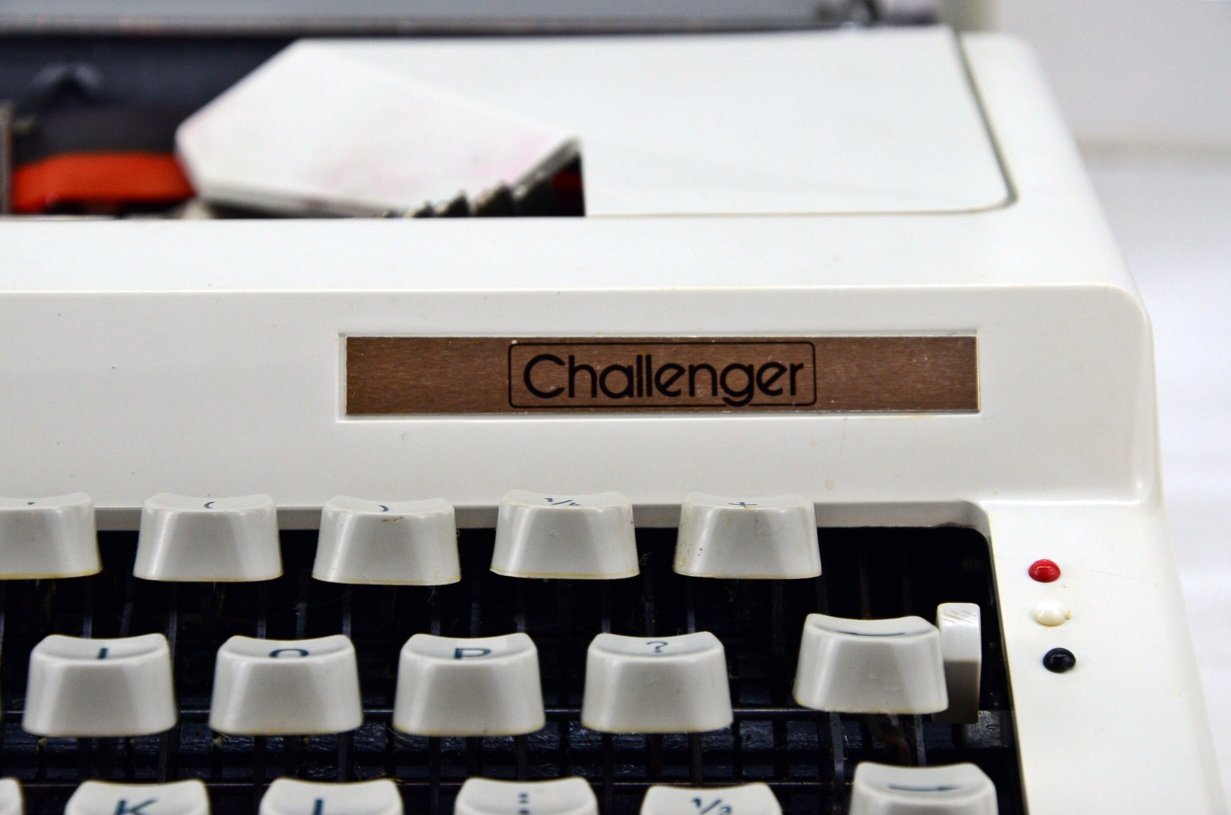 Vintage Mechanical Typewriter Challenger Portable Typewriter | Etsy
