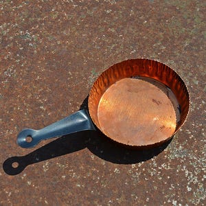 Vintage Mini Copper Frying Pan, Kitchen Decor - Etsy