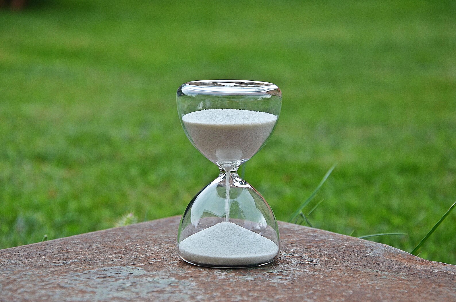 Antique Glass Sand Timer: 5-minute Study & Meditation Tool - Etsy