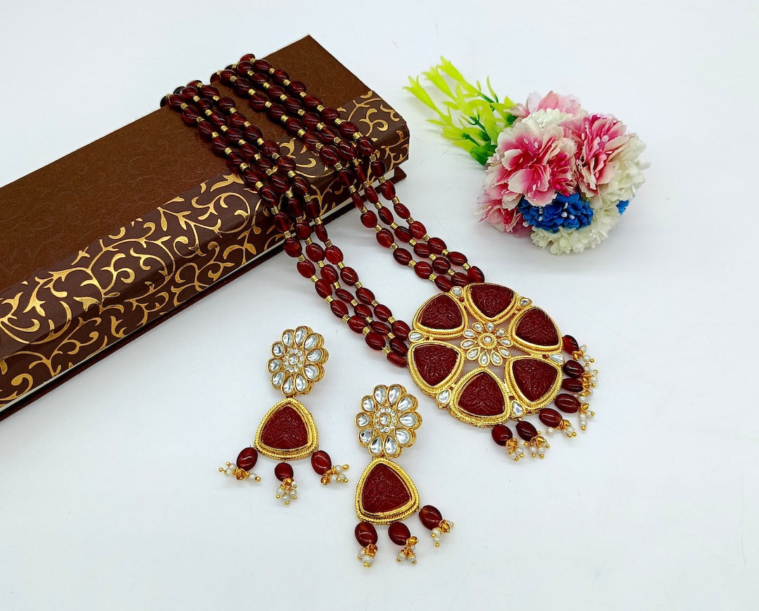 Maroon Carved Flower Necklace polki Diamond Necklace maroon Beaded ...