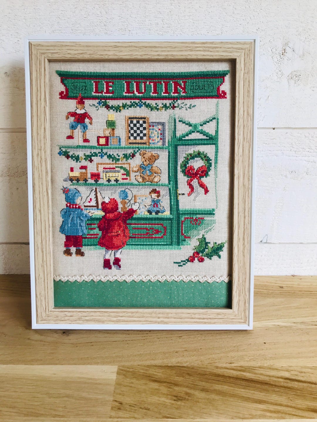 Hand-embroidered Christmas Decoration / Vintage Christmas Frame ...