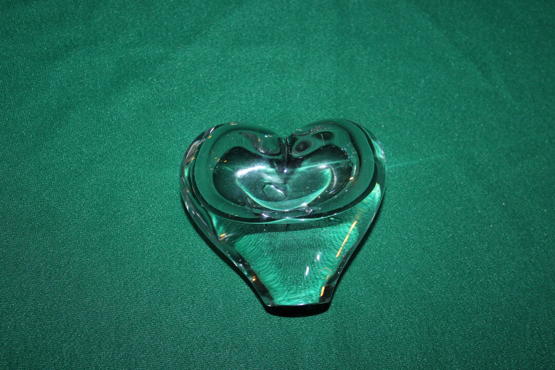 Vintage Heart Shaped Crystal Coin Bank Paperweight 3.5" Inches Tall ...