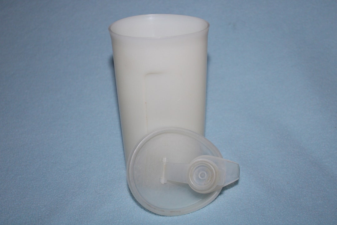 Vintage Tupperware Sweet Saver 640-5 18 Oz Kitchen Storage Container ...