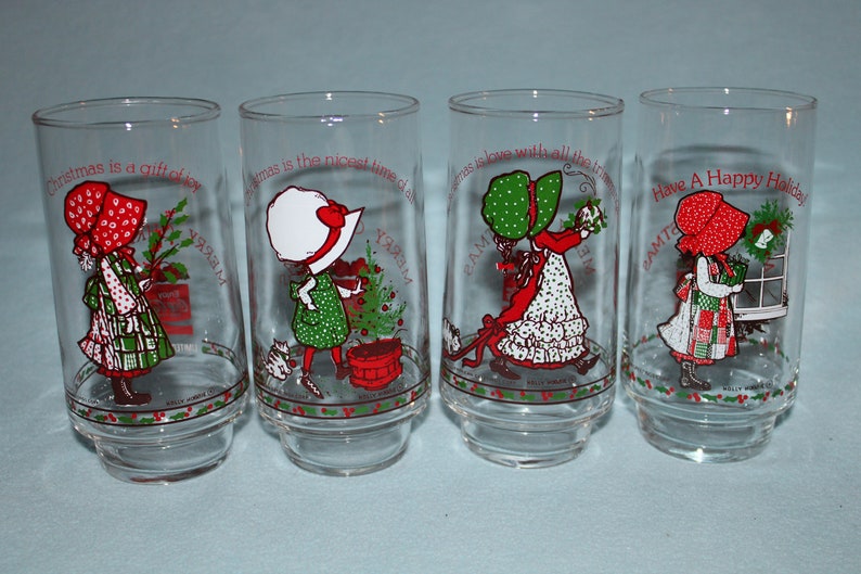 Set Of 4 1977 Holly Hobbie Coca Cola Limited Edition Christmas Drinking