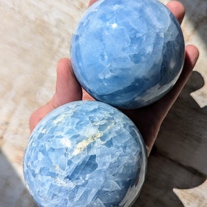 Blue Celestite Crystal Sphere, Housewarming Gift, Crystal Decor - Etsy