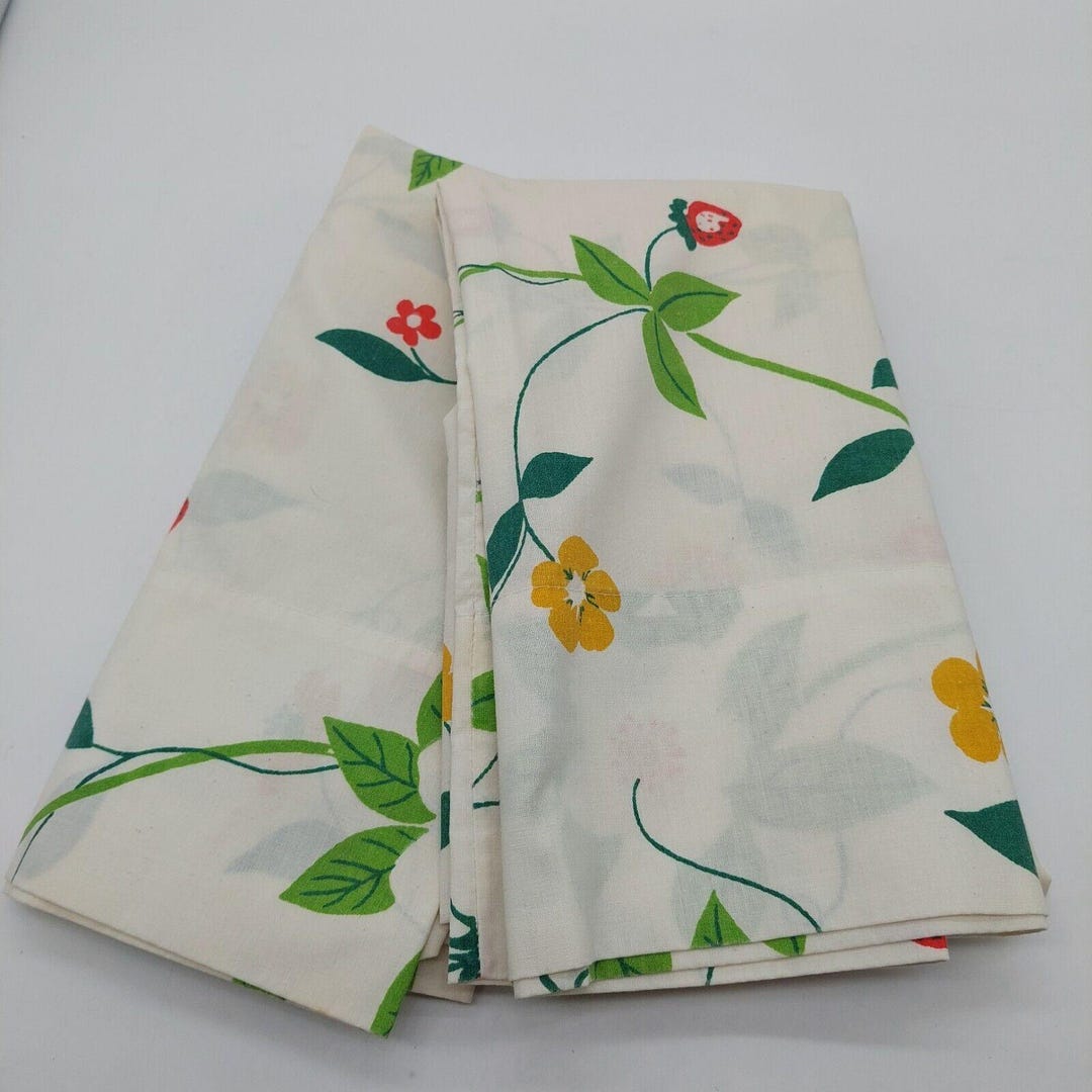 JP Stevens King White Floral Set of 2 J P Stevens 20x36 - Etsy