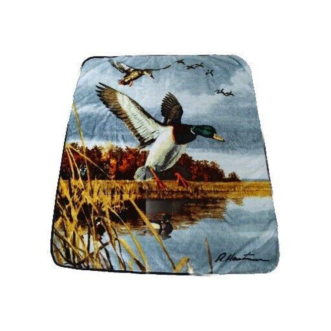 R. Hartman Plush Throw Blanket Mallard Ducks Flying 47"x59" Pond Lake ...