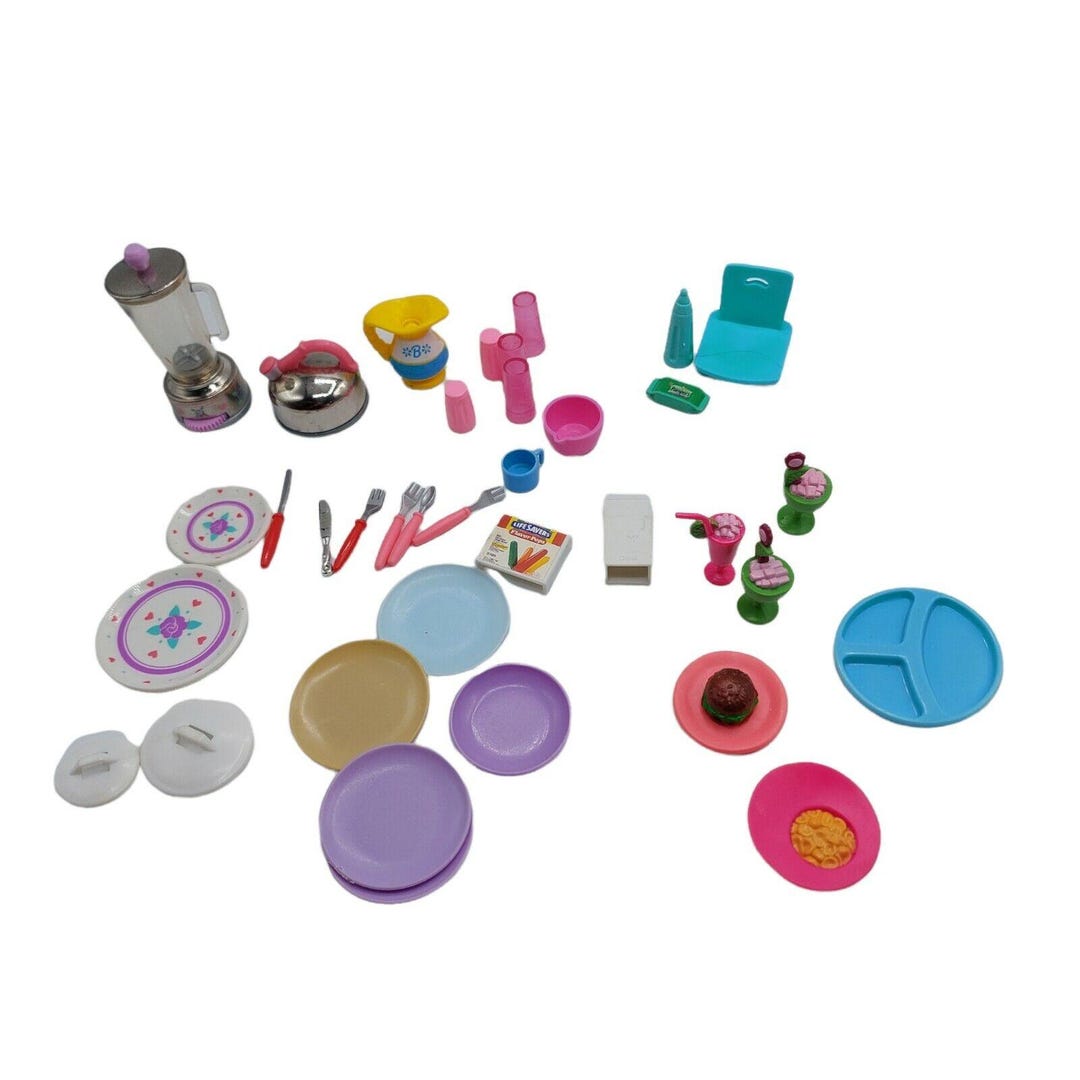 Tyco Kitchen Littles Barbie Othes Kitchen Accessories Blender Kettle ...