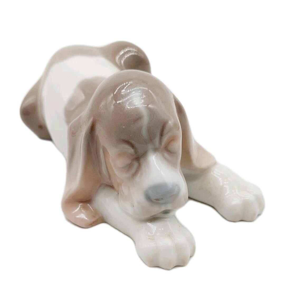 Lladro Puppy Dog "beagle Puppy Lying" White Brown Sleeping 6" - Etsy