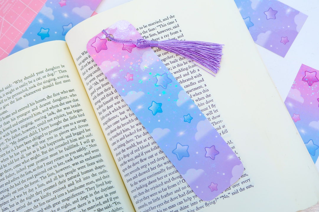 Galaxy Starry Sky Aesthetic Bookmark Holographic Dreamy Purple Bookmark ...