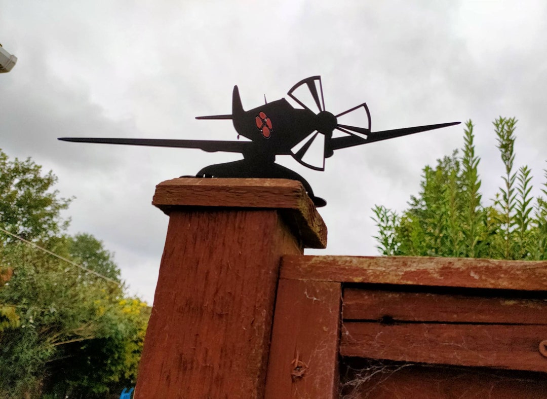 Lest We Forget Fence Top Spitfire - Etsy UK