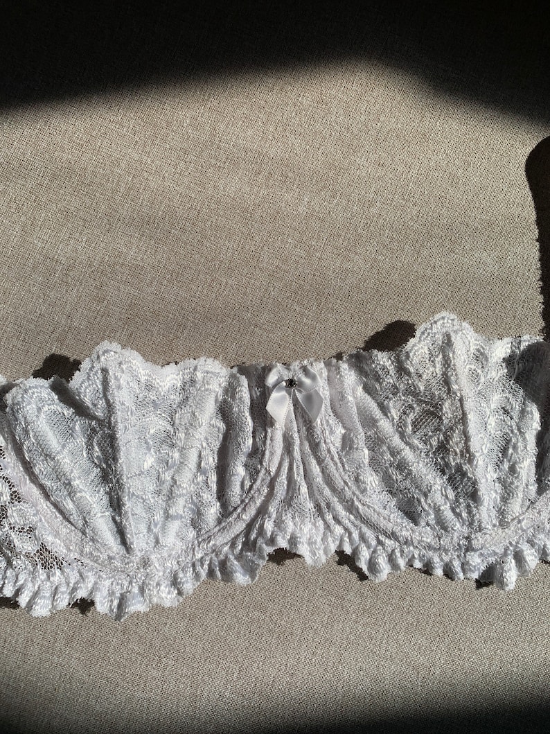 Vintage White Lace Bra - Etsy