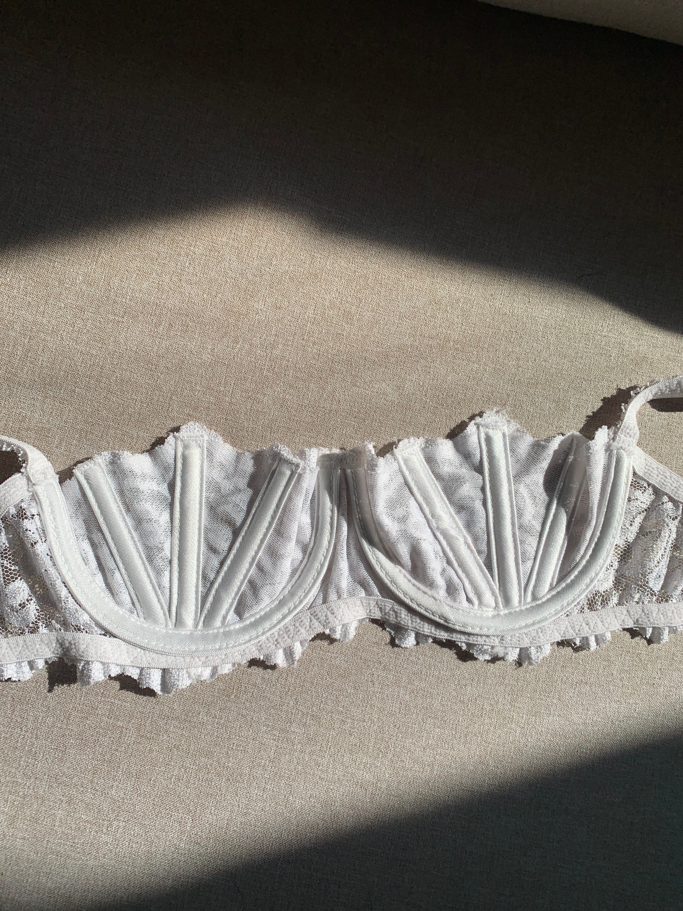 Vintage White Lace Bra - Etsy