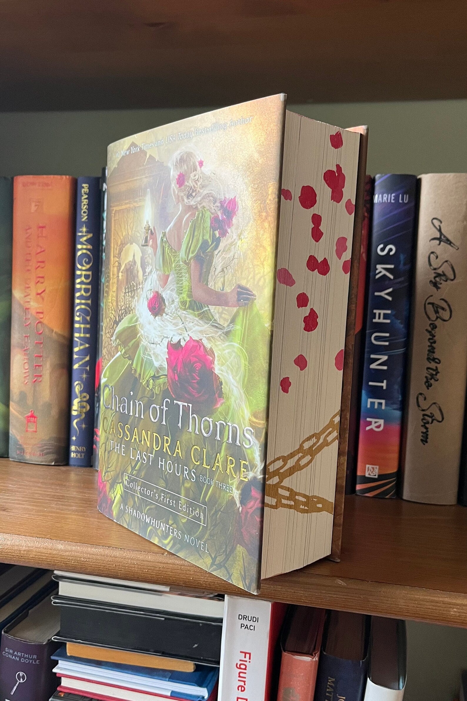 Cassandra Clare, Chain of Gold, Chain of Iron, Chain of Thorns, the ...