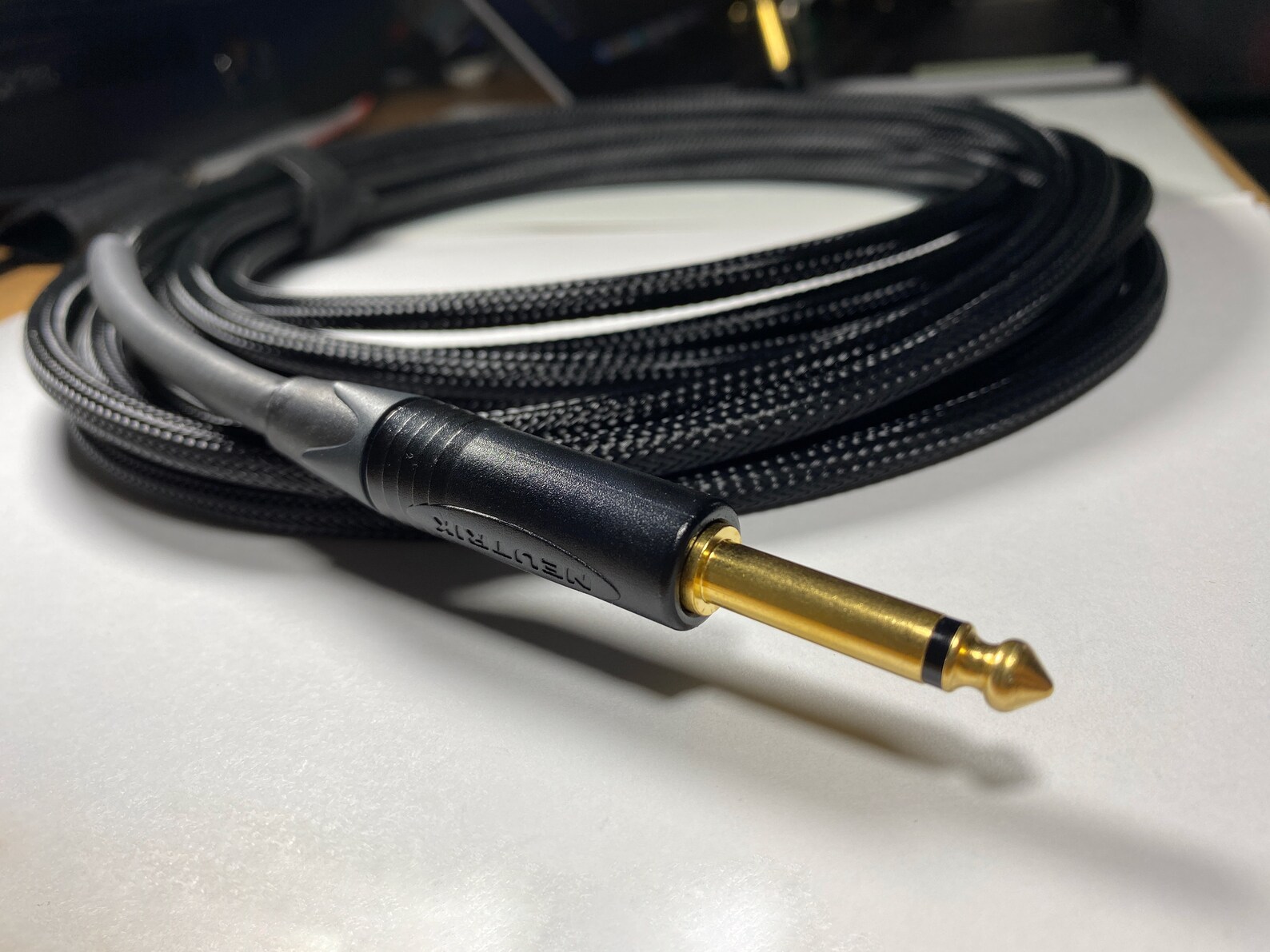 6m Black Braided Instrument Cable - Custom Guitar Cables - Made to ...