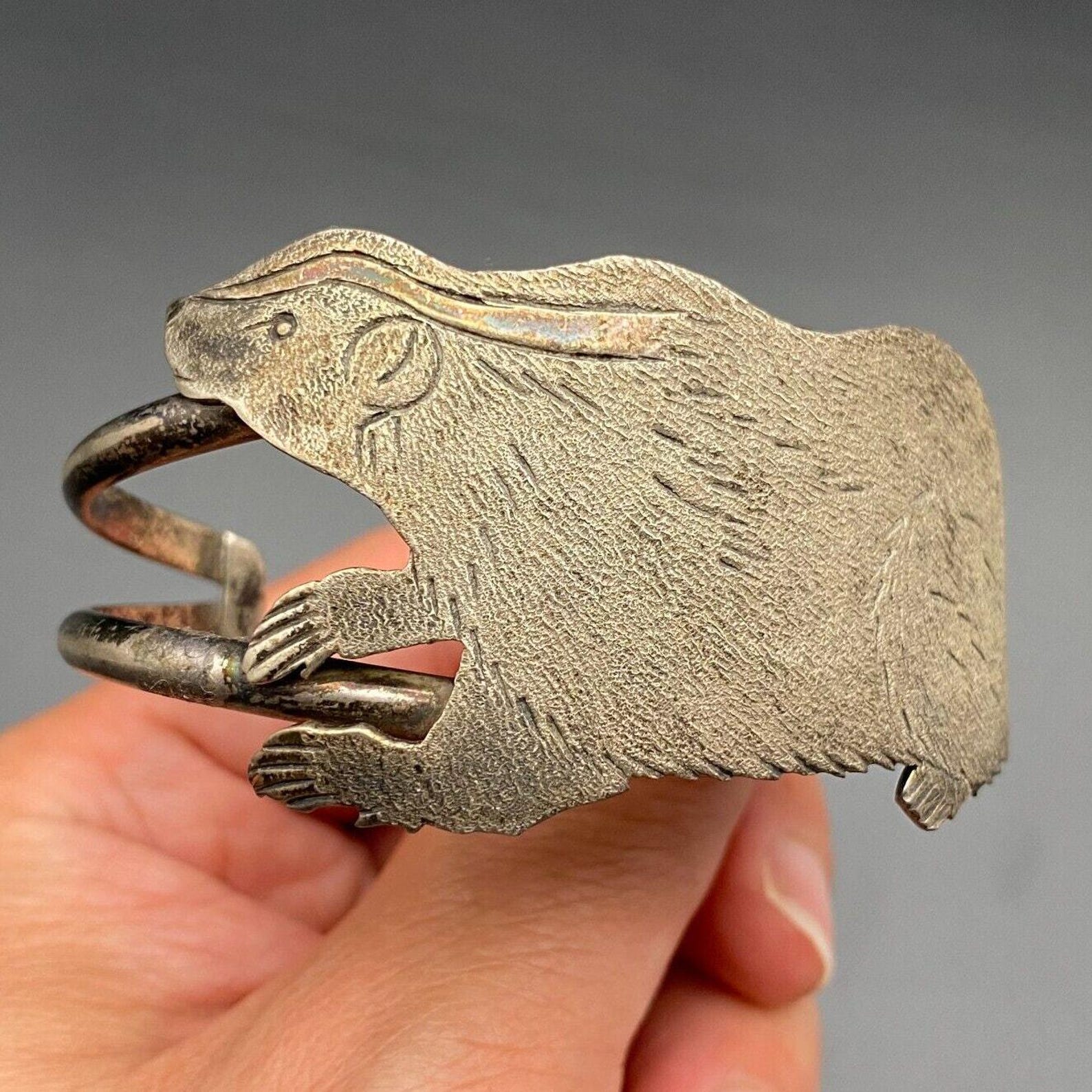 Vintage Native Robert Deutsawe Badger Sterling Silver Bracelet Cuff 6-7 ...