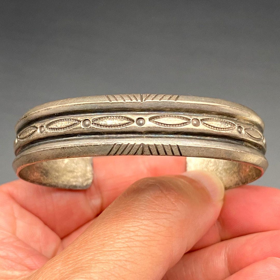 Vintage Navajo Native Hand Stampwork Silver Bracelet Cuff 6-5/8 - Etsy