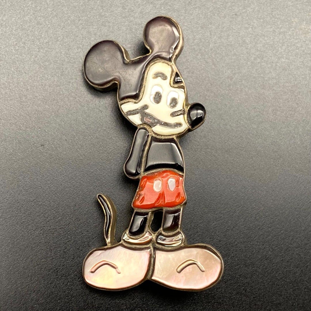 Vintage Zuni Native Zunitoon Mouse Coral MOP Inlay Silver Pendant ...