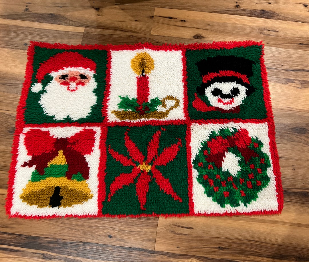 Vintage Christmas Themed Latch Hook Rug Completed - Etsy